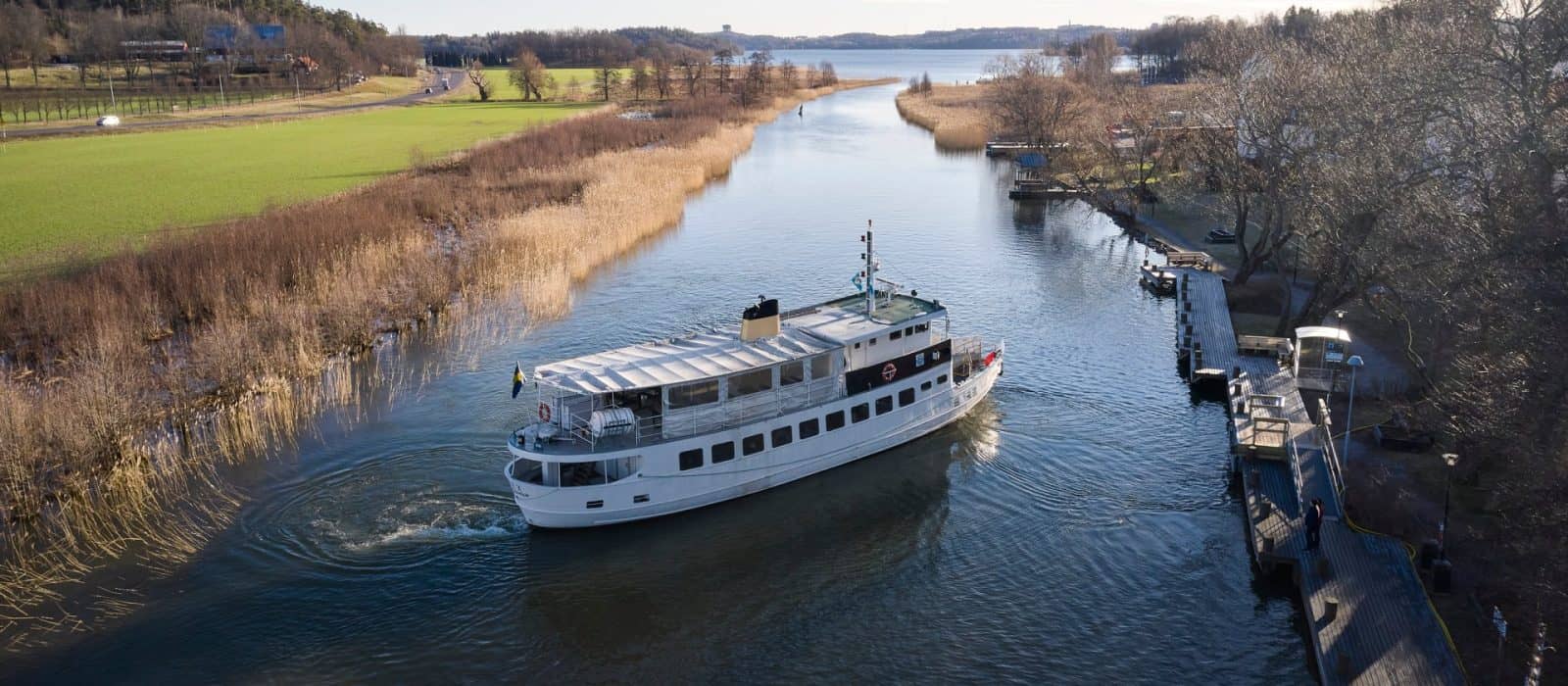 Staying on course with Scania's hybrid electric engines - Workboat365.com
