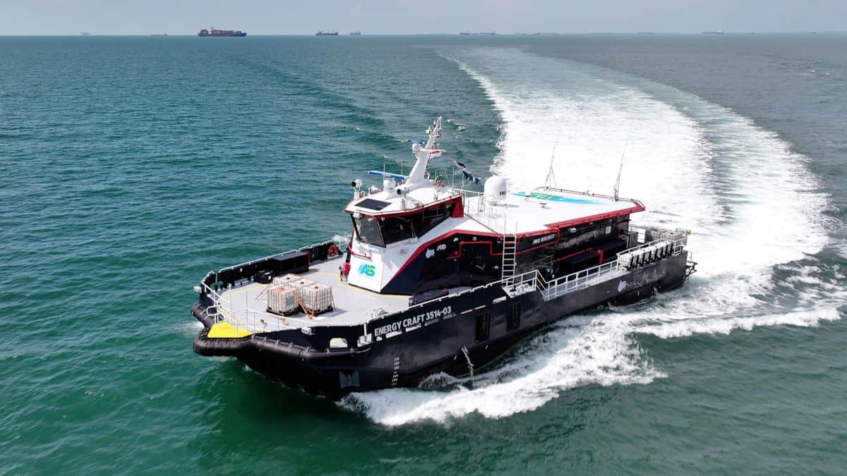 World’s Fastest offshore CTV Powered By Rolls-Royce - Workboat365.com