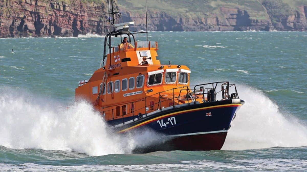 RNLI Ex-Service Boat For Sale - Workboat365.com