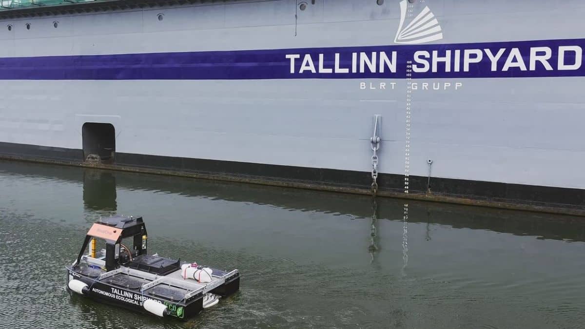 Tallinn Shipyard and MindChip Launch Autonomous Surface-Cleaning Vessel ...