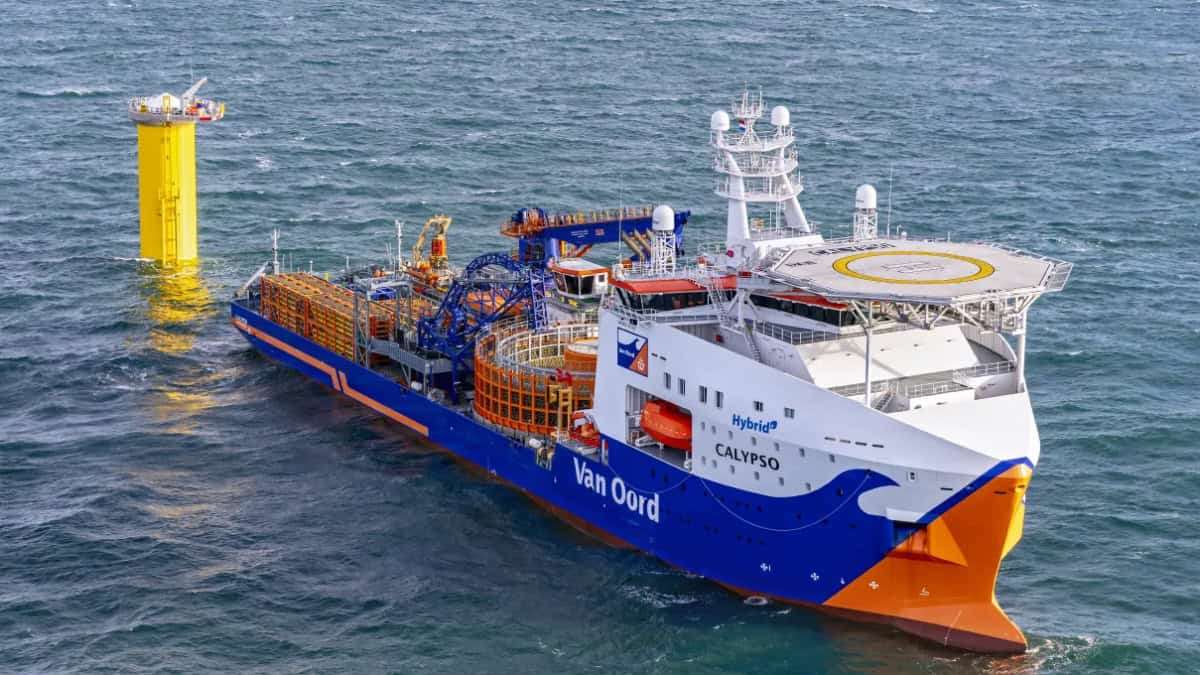 Van Oord Completes Array Cable Installation at Sofia Offshore Wind Farm ...